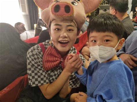 대학로 어린이공연 아기돼지삼형제 늑대숲 또옹돼지 원정대 관객 참여형 뮤지컬 네이버 블로그