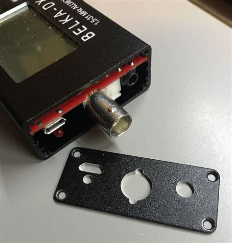 Installing the Belka-DX DSP speaker option | The SWLing Post