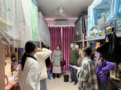 人文学院开展寝室安全卫生排查工作 安徽科技学院