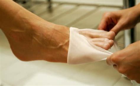 Cracked Feet Pampering Paraffin Wax Treatment In Camberwell Road