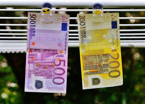 El Ibex 35 Cierra Con Una Caída Semanal Del 3 Y Se Sitúa En Mínimos De