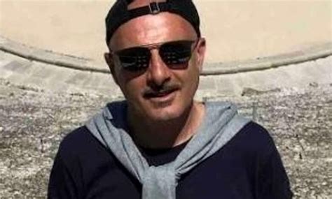 Fisioterapista Ucciso Sotto Casa A Bari Analizzato Il Telefonino