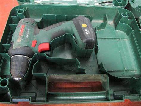 Accu Schroefmachine Bosch 2 Stuks Memax Online Veiling Van Metaal Machines En Gereedschap