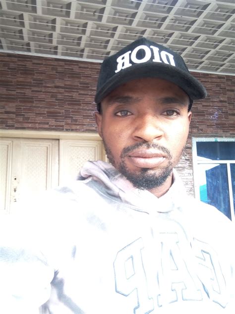 Abdulrahim Muhammed Ozovehe Medium