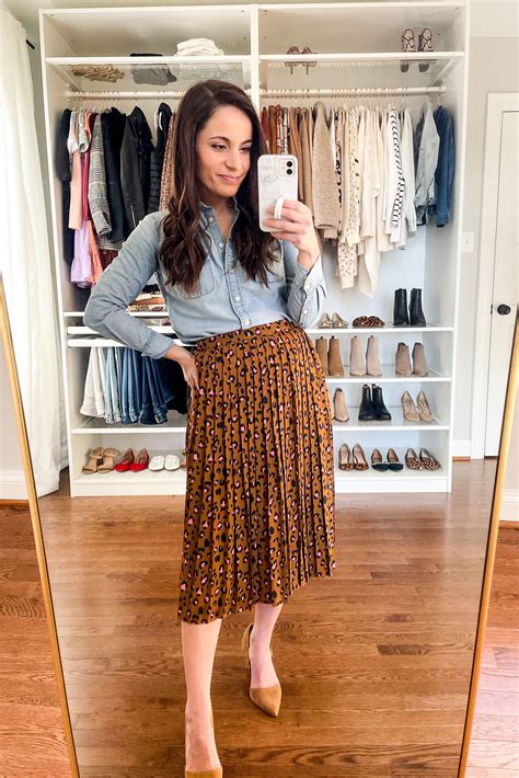 10 Items 20 Outfits For Work Pumps And Push Ups Work Outfit Work