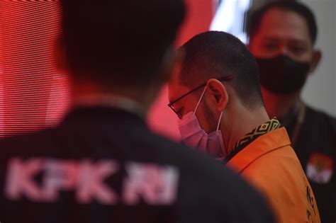 Dalami Perkara Andhi Pramono Kpk Geledah Perusahaan Di Batam Hukum