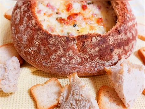 Receita Do Pão Recheado Com Bacon E Queijo