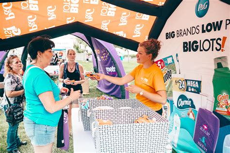 6 Key Benefits Of Experiential Marketing Sampling Programs Event