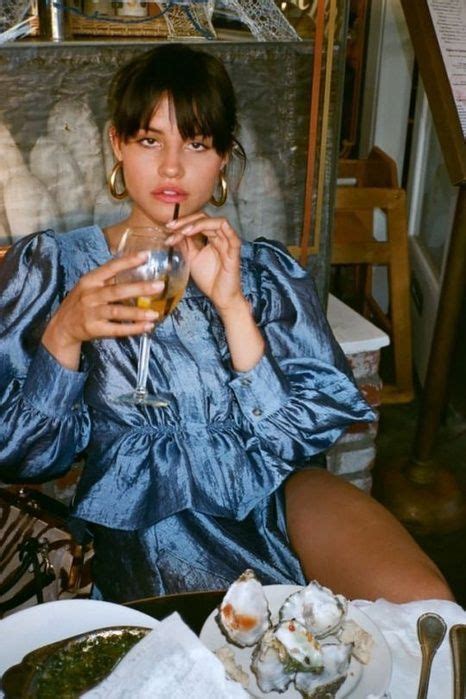 Pin By ART SHE SAYS On PHOTOSHOOT Style Women Editorial Fashion