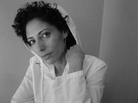 8 Hot Sexy Suheir Hammad Bikini Pics