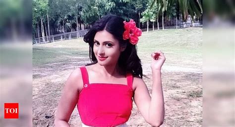 Watch Actress And Boxer Iraa Agarwal Concentrates On Intense Training