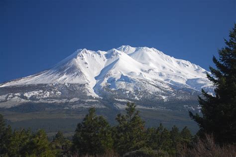 Mount Shasta Mount Shasta Mount Shasta California Shasta
