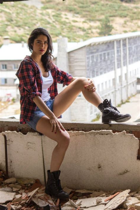 Natalia Lvarez G Rsel Turkcealtyazi Org