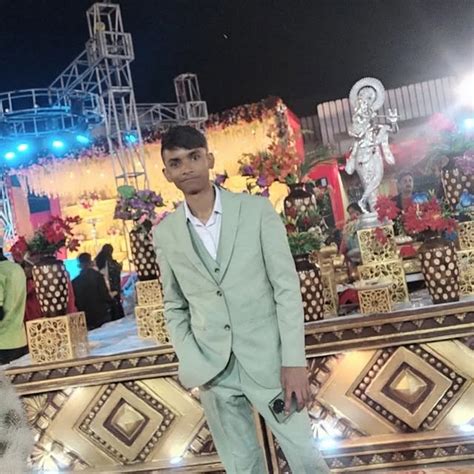 Siddharth Gupta Siddharthaguptaa • Threads Say More