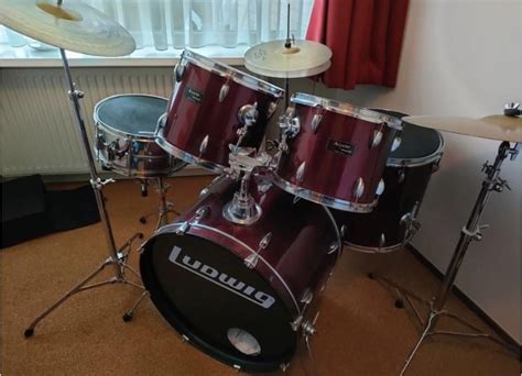 Weird Drum Kits I Found On The Internet Rdrumcringepics