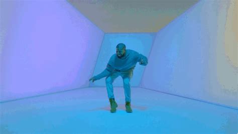 Drakes Best Moves From The Hotline Bling Video Jocks And Stiletto Jill
