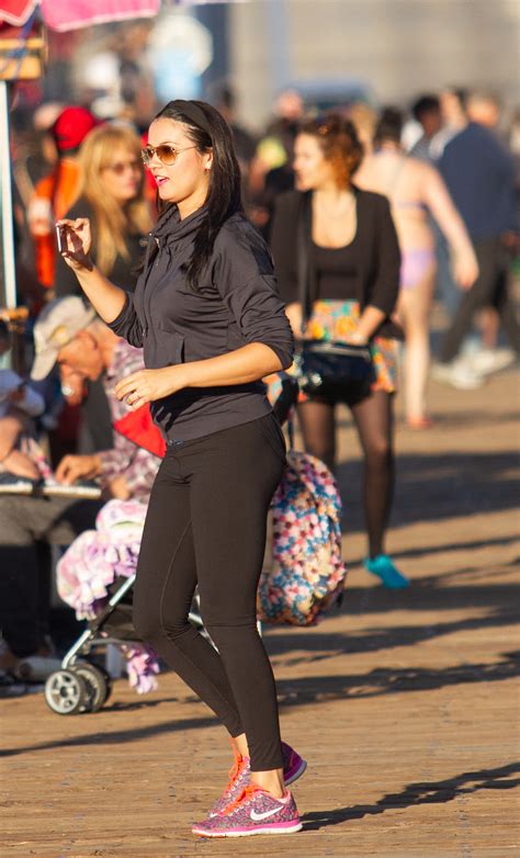 Pretty Girl In Spandex On The Pier Spandex Leggings And Yoga Pants Forum