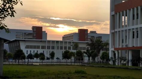 在柳州八中就读是一种怎样的体验？ 知乎