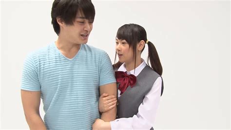 スケベな兄妹がエッチなゲーム一転知らずに近親相姦 兄なら妹の裸当ててみて！年の近い兄妹限定オール巨乳妹 221807人気av女優観察日記