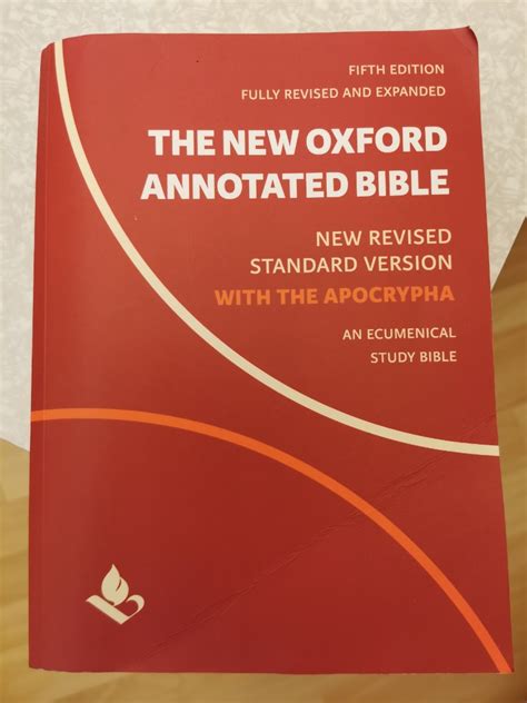 The New Oxford Annotated Bible With The Apocrypha 聖經 興趣及遊戲 書本 And 文具