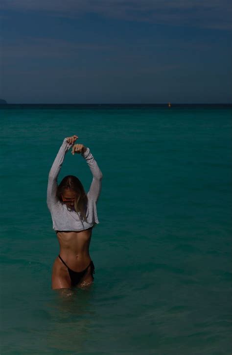 Фото на пляже Пляжные фотографии позы Пляжная фотография Пляжные фотографии девушек