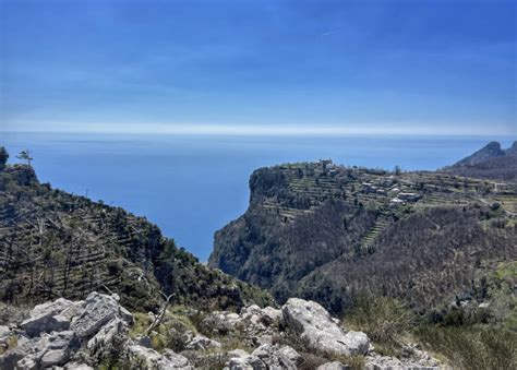 Punta Medico Sospesi Tra Costiera Amalfitana E Penisola Sorrentina