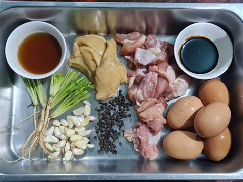 วิธีทำ “พะโล้” ใส่แต่ไข่กับไก่ ไม่ใส่ผง สูตรทำง่าย ตำเครื่องเองรสเข้มข้น