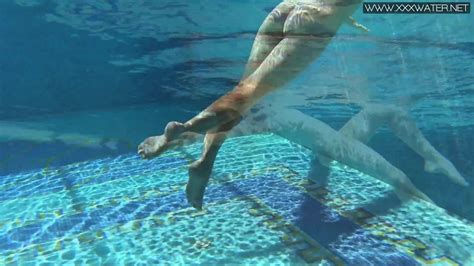 Nicole Pearl The Most Milf In The World Swimming Eporner