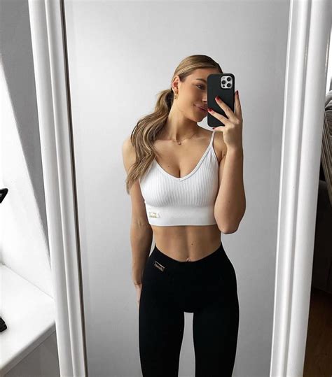 Neue Sexy Insta Bilder Remiliabte