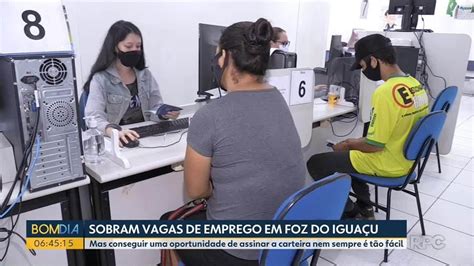 Apesar De Procura Sobram Vagas De Emprego Na Agência Do Trabalhador De