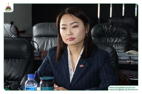 Чингэлтэй 📣Нийгэм цахим бодлогын хөгжлийн хороо хуралдаж Газар зохион байгуулалтын алба
