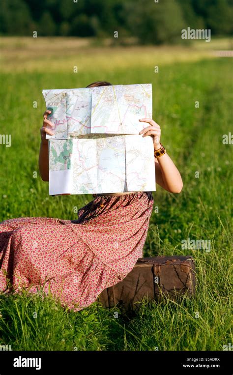 Retro Map Reading Hi Res Stock Photography And Images Alamy