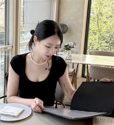 유현철과 이혼설 10기 옥순 가슴성형 고백 너무 커 콤플렉스였다