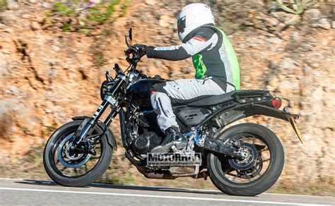 Alianza Bajaj Triumph cuándo debutan sus motos