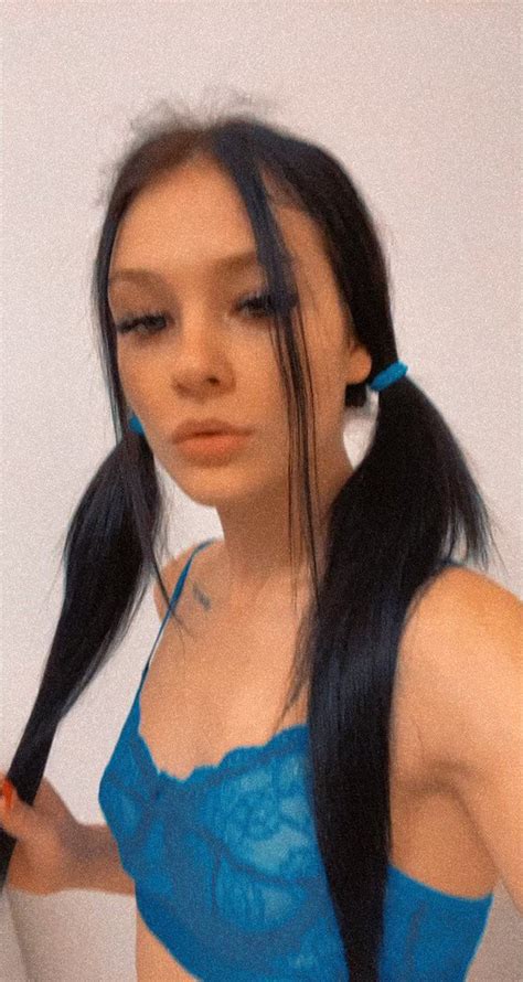 Mila Perezs Instagram Twitter And Facebook On Idcrawl