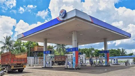 Petrol Diesel Prices Today March 8 Check Latest Fuel Rates In Delhi