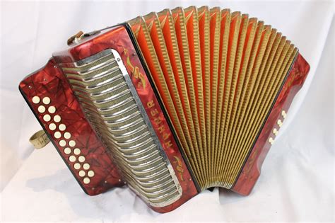 3781 Red Hohner Corso Diatonic Button Accordion Gc Mmm 21 8