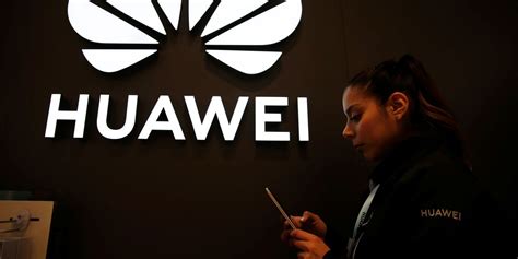 Senators Introduce Bill Restricting Huawei From Buying Selling U S Patents WSJ