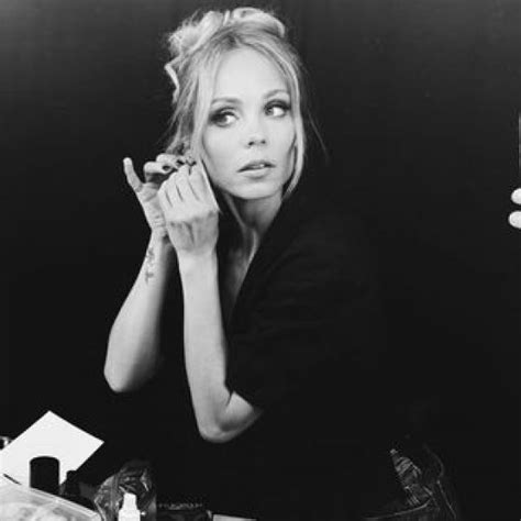Laura Vandervoort 06 30 2022 • Celebmafia