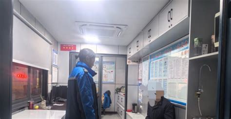 凡人微光 温暖山城丨六旬聋哑老人不慎走失 幸好遇上一群好心人腾讯新闻