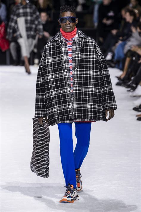 Balenciaga Fall 2018 Fashion Autumn Fashion 2018 Paris Fashion Week