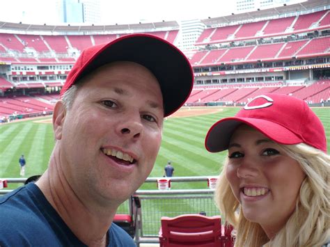 Robin Ratleys Instagram Twitter And Facebook On Idcrawl