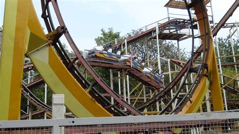Esselworld Hoola Loop