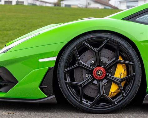 Novitec Nl4 Forged Centerlock Wheel Set 20x9 21x13 For Lamborghini