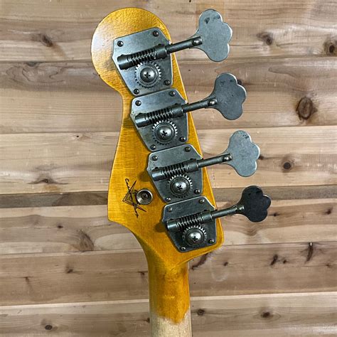 Fender Custom Shop 1961 Heavy Relic Jazz Bass 3 Color Sunburst