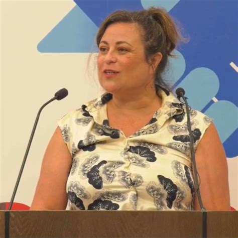 ענבל חרמוני