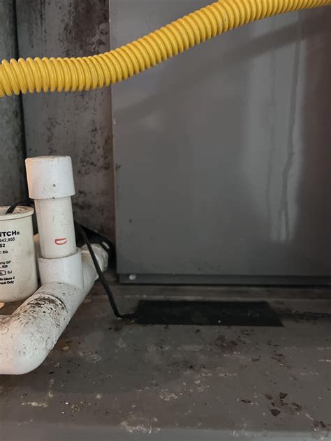 Cold Air Escaping From Top Cabinet Fix Rhomemaintenance