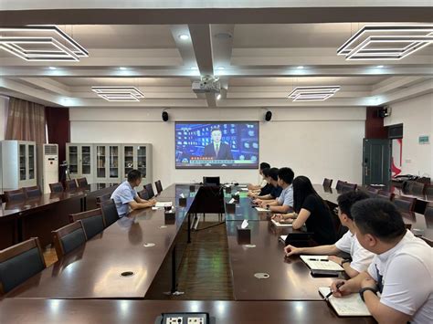 环境科学与工程学院学工队伍召开学习贯彻习近平总书记对学校思政课建设重要指示精神专题会议 桂林理工大学学工处网站