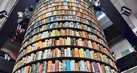 Annalena Benini Direttrice Del Salone Del Libro Di Torino Il Ministro