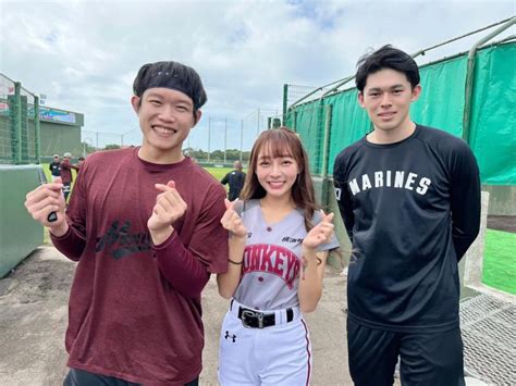 中職／怪物vs女神！樂天林襄與佐佐木朗希合影 運動 Nownews今日新聞